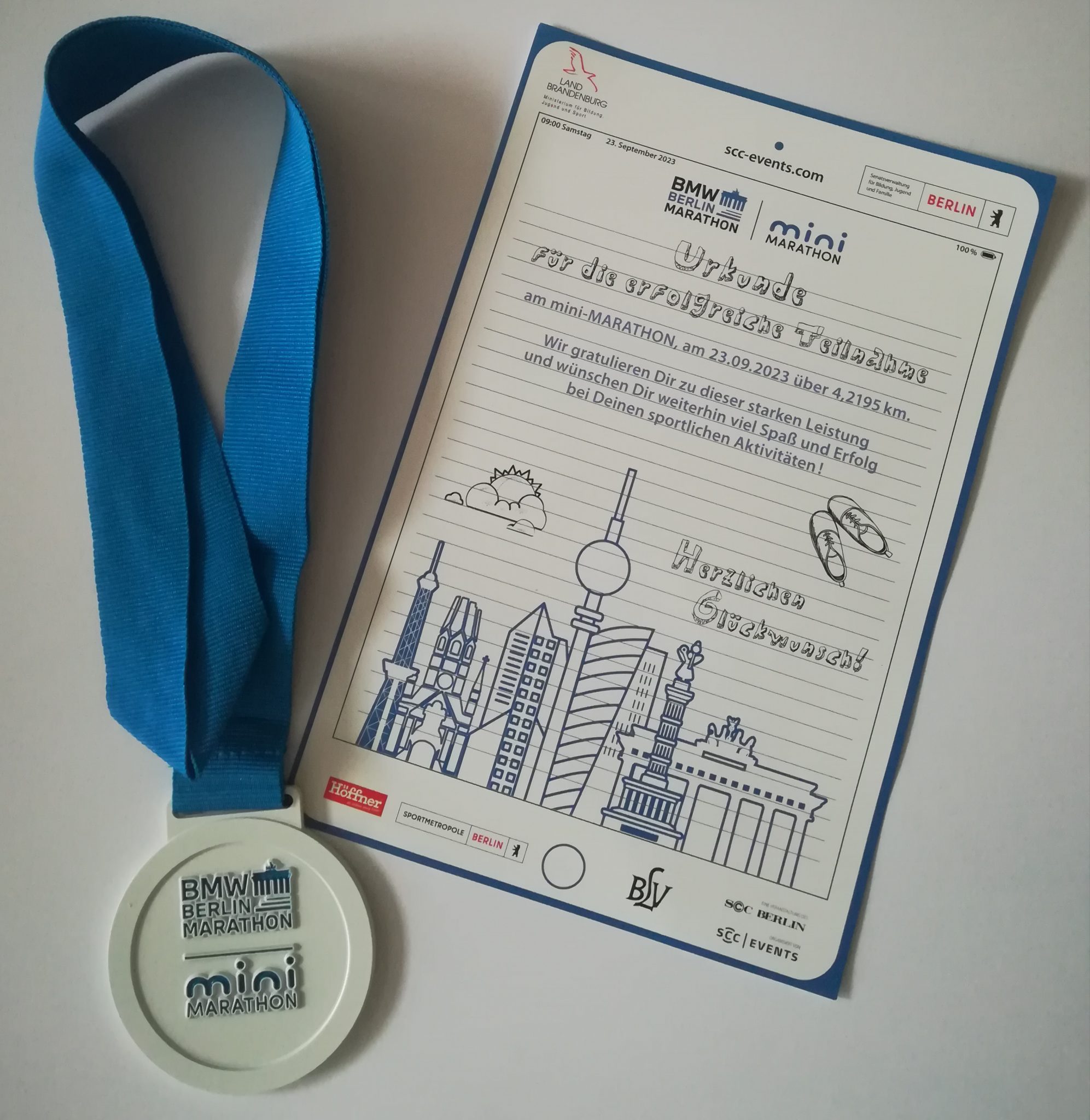 Pauli beim mini-Marathon – Paul-Schneider-Grundschule